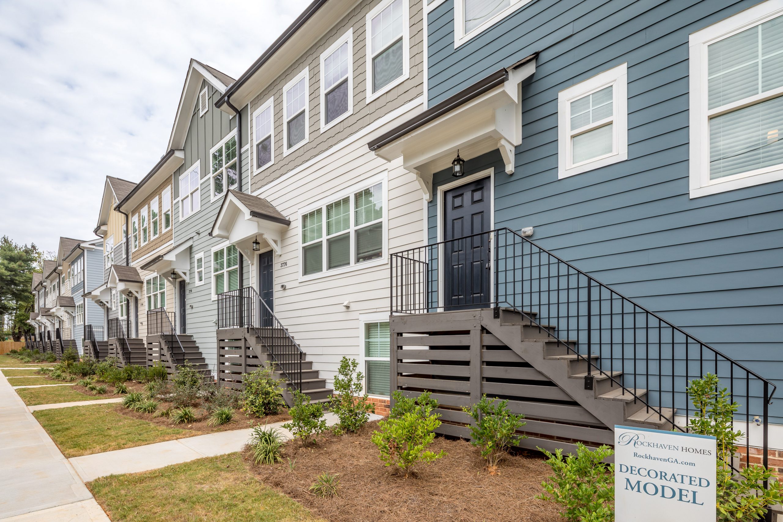 Stylish Townhomes Available Now in Atlanta - Rockhaven Homes